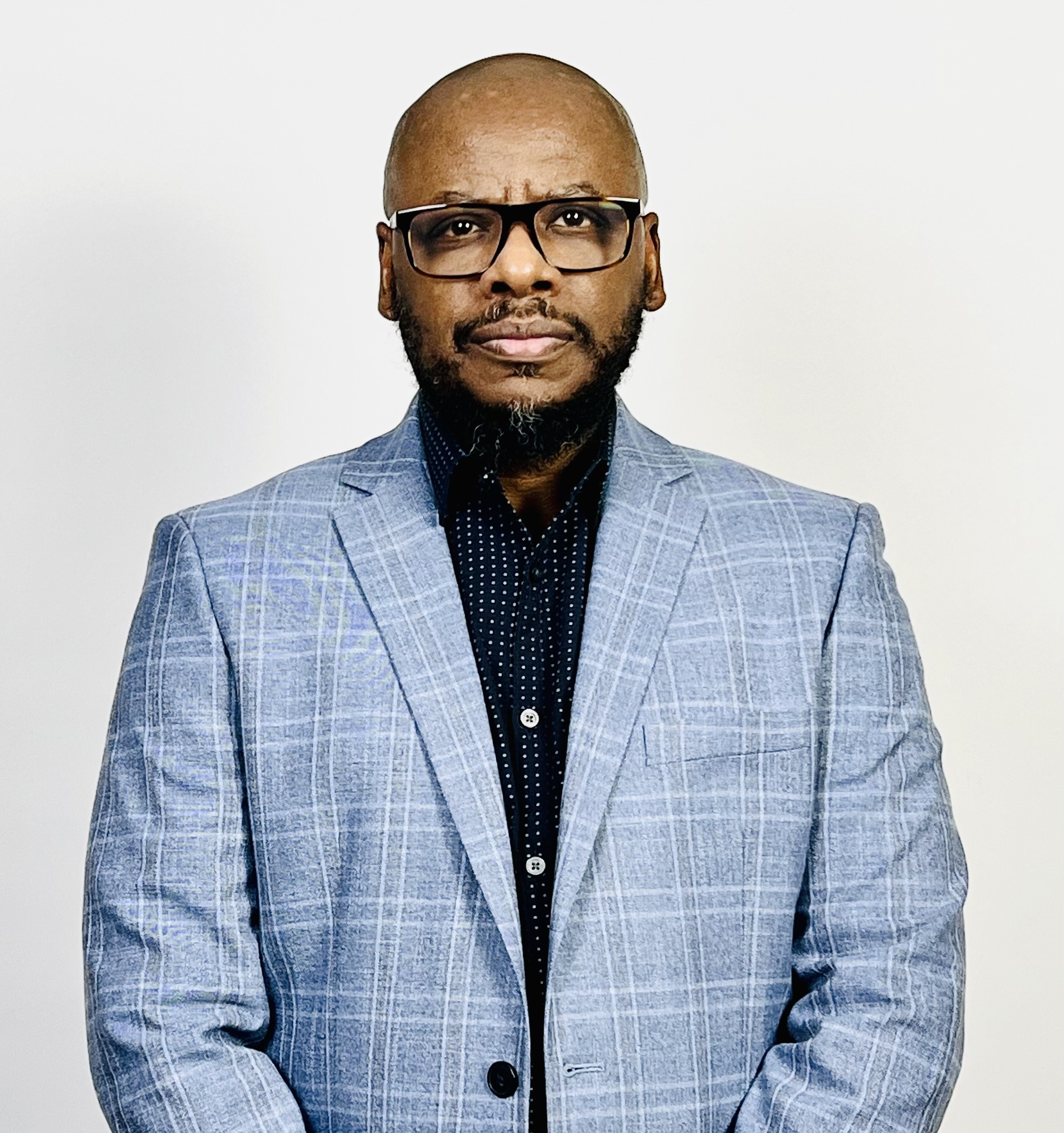 Bio – Kelly R. Jackson Publishing